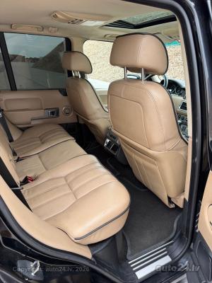 Черный Ленд Ровер Рендж Ровер 2004 в Тарту, объемом двигателя 2.90 л и пробегом 435 тыс. км за 3999 €, фото 13 на AUTOMOTO.COM.LV