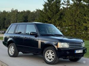 Black Land Rover Range Rover 2005 in Radviliskis, with an engine capacity of 3.00 L and mileage of 360 thousand km for 2100 €, photo 4 on AUTOMOTO.COM.LV