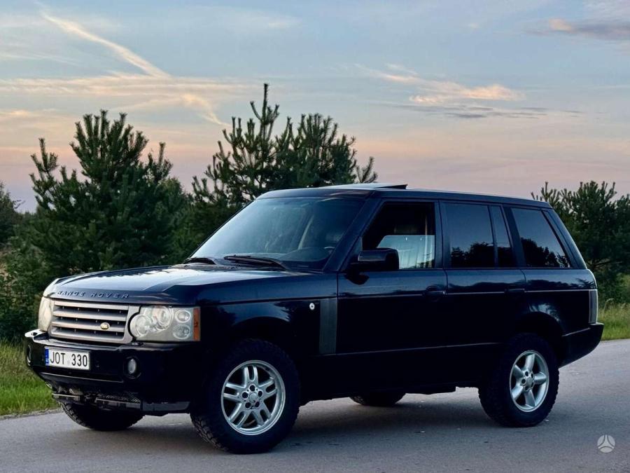 Black Land Rover Range Rover 2005 in Radviliskis, with an engine capacity of 3.00 L and mileage of 360 thousand km for 2100 €, photo 5 on AUTOMOTO.COM.LV