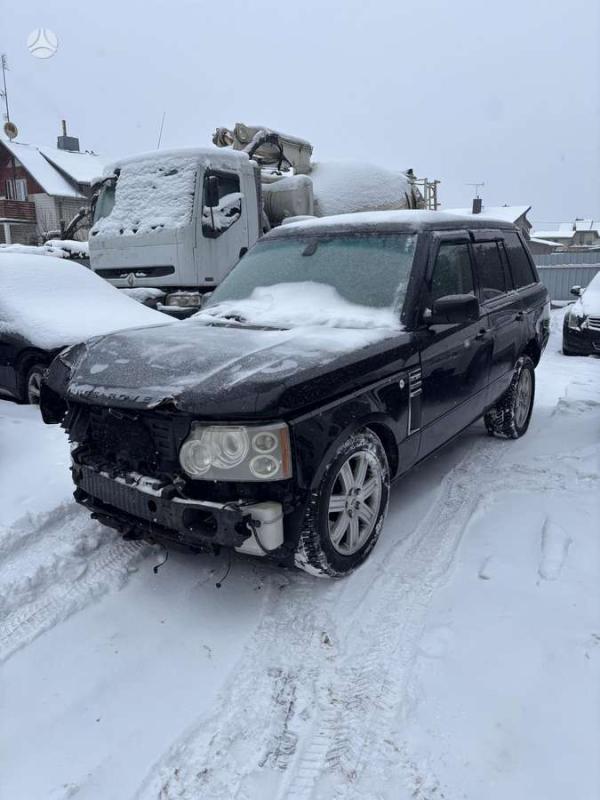 Black Land Rover Range Rover 2006 in Kaunas, with an engine capacity of 3.63 L and mileage of 420 thousand km for 2200 €, photo 1 on AUTOMOTO.COM.LV