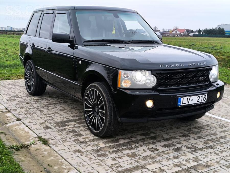 Black Land Rover Range Rover 2007 in Riga, with an engine capacity of 3.60 L and mileage of 279 thousand km for 7800 €, photo 2 on AUTOMOTO.COM.LV