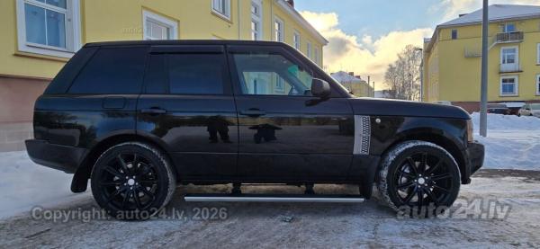 Black Land Rover Range Rover 2007 in Tallinn, with an engine capacity of 3.60 L and mileage of 304 thousand km for 8999 €, photo 4 on AUTOMOTO.COM.LV