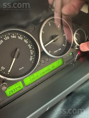 Melns Land Rover Range Rover 2007 Rīga, ar dzinēja tilpumu 3.60 L un nobraukumu 286 tūkst. km par 6200 €, foto 14 vietnē AUTOMOTO.COM.LV