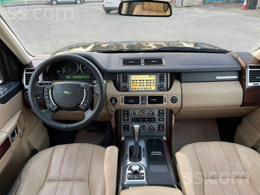 Melns Land Rover Range Rover 2007 Valmiera, ar dzinēja tilpumu 3.60 L un nobraukumu 277 tūkst. km par 4700 €, foto 8 vietnē AUTOMOTO.COM.LV