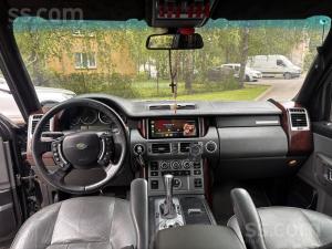Melns Land Rover Range Rover 2007 Rīga, ar dzinēja tilpumu 3.60 L un nobraukumu 300 tūkst. km par 9799 €, foto 11 vietnē AUTOMOTO.COM.LV