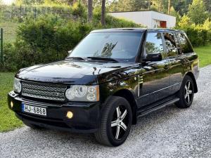 Melns Land Rover Range Rover 2007 Rīga, ar dzinēja tilpumu 4.20 L un nobraukumu 334 tūkst. km par 4500 €, foto 4 vietnē AUTOMOTO.COM.LV