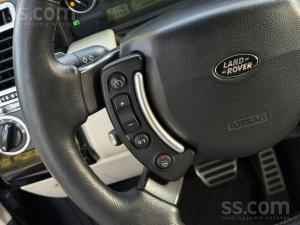Black Land Rover Range Rover 2007 in Riga, with an engine capacity of 4.20 L and mileage of 334 thousand km for 4500 €, photo 13 on AUTOMOTO.COM.LV