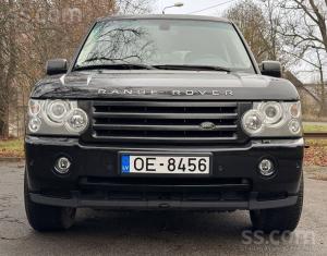 Melns Land Rover Range Rover 2008 Rīga, ar dzinēja tilpumu 3.60 L un nobraukumu 290 tūkst. km par 8250 €, foto 3 vietnē AUTOMOTO.COM.LV