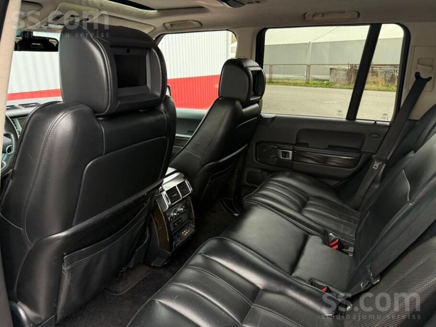 Melns Land Rover Range Rover 2008 Rīga, ar dzinēja tilpumu 3.60 L un nobraukumu 0 tūkst. km par 5990 €, foto 17 vietnē AUTOMOTO.COM.LV