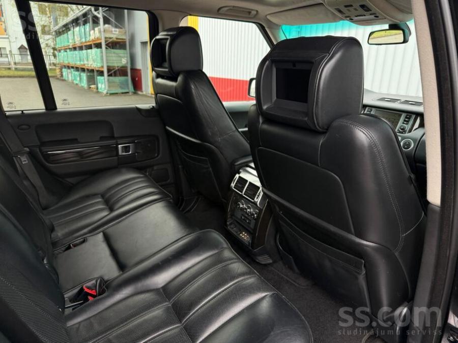 Melns Land Rover Range Rover 2008 Rīga, ar dzinēja tilpumu 3.60 L un nobraukumu 0 tūkst. km par 5990 €, foto 18 vietnē AUTOMOTO.COM.LV
