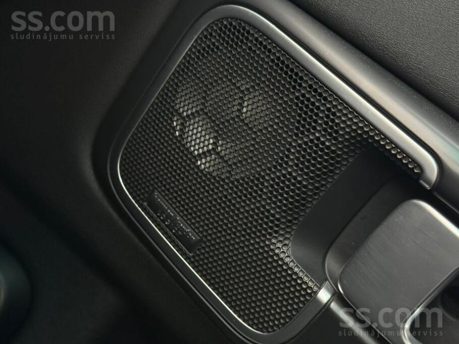 Melns Land Rover Range Rover 2008 Rīga, ar dzinēja tilpumu 3.60 L un nobraukumu 0 tūkst. km par 5990 €, foto 28 vietnē AUTOMOTO.COM.LV