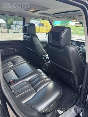 Melns Land Rover Range Rover 2008 Rīga, ar dzinēja tilpumu 3.60 L un nobraukumu 388 tūkst. km par 8900 €, foto 10 vietnē AUTOMOTO.COM.LV