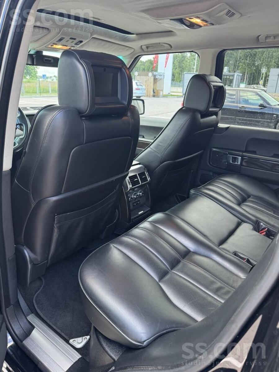 Melns Land Rover Range Rover 2008 Rīga, ar dzinēja tilpumu 3.60 L un nobraukumu 388 tūkst. km par 8900 €, foto 11 vietnē AUTOMOTO.COM.LV