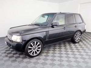 Melns Land Rover Range Rover 2008 Tallina, ar dzinēja tilpumu 3.70 L un nobraukumu 411 tūkst. km par 3299 €, foto 14 vietnē AUTOMOTO.COM.LV