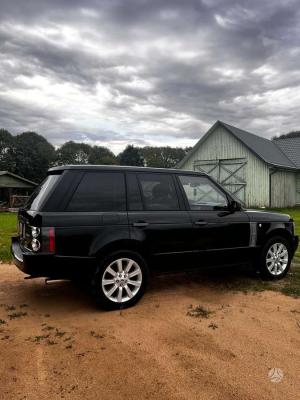 Melns Land Rover Range Rover 2008 Kėdainiai, ar dzinēja tilpumu 4.20 L un nobraukumu 278 tūkst. km par 8200 €, foto 3 vietnē AUTOMOTO.COM.LV