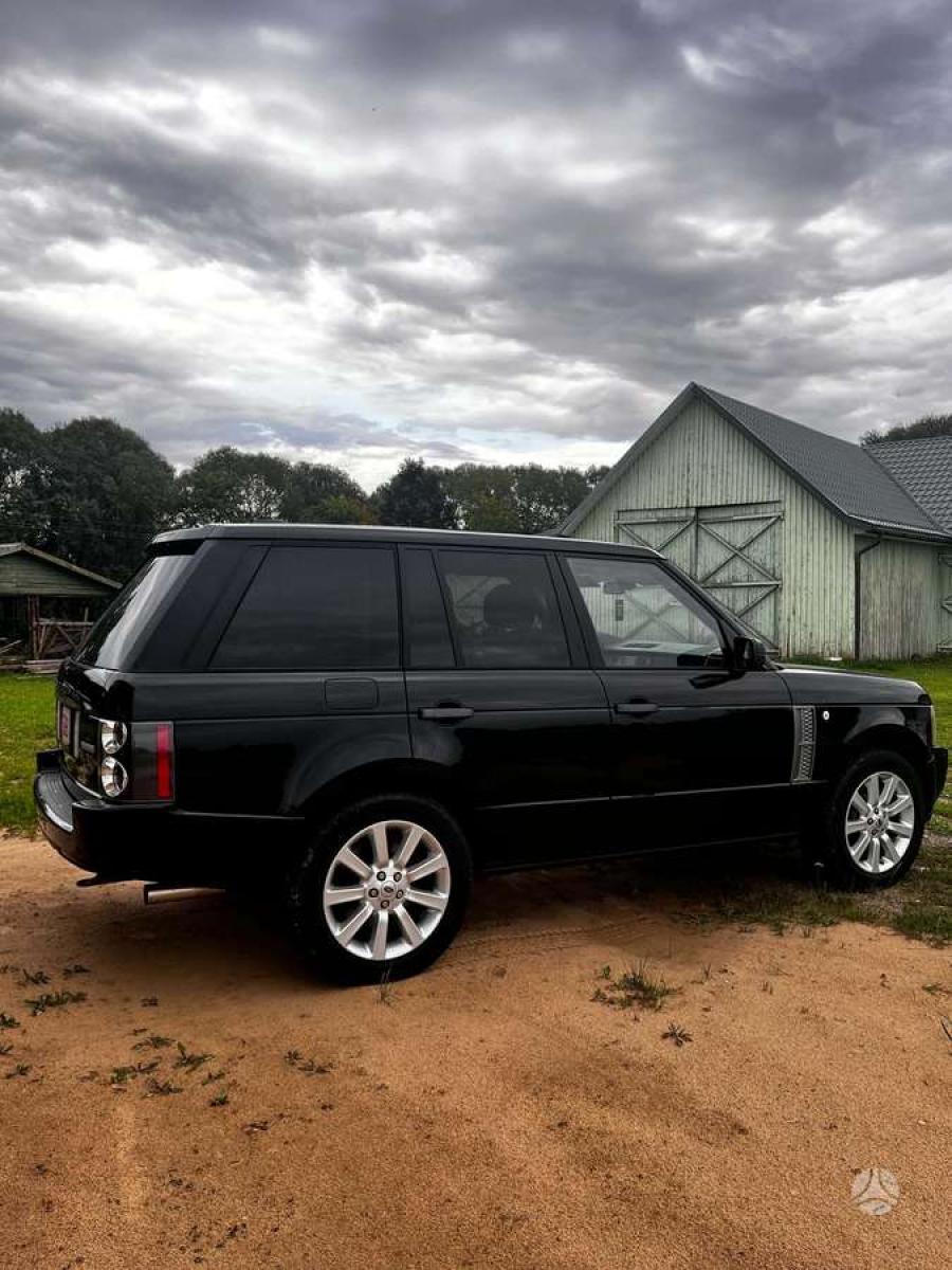 Melns Land Rover Range Rover 2008 Kėdainiai, ar dzinēja tilpumu 4.20 L un nobraukumu 278 tūkst. km par 8200 €, foto 3 vietnē AUTOMOTO.COM.LV