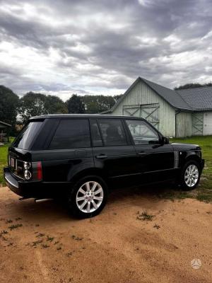 Melns Land Rover Range Rover 2008 Kėdainiai, ar dzinēja tilpumu 4.20 L un nobraukumu 278 tūkst. km par 8200 €, foto 9 vietnē AUTOMOTO.COM.LV