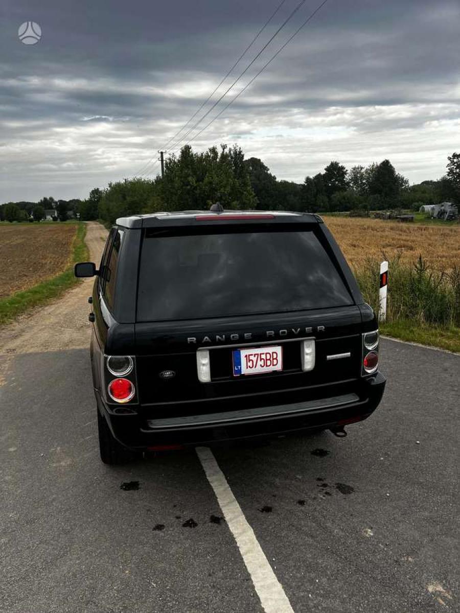 Melns Land Rover Range Rover 2008 Kėdainiai, ar dzinēja tilpumu 4.20 L un nobraukumu 278 tūkst. km par 8200 €, foto 16 vietnē AUTOMOTO.COM.LV