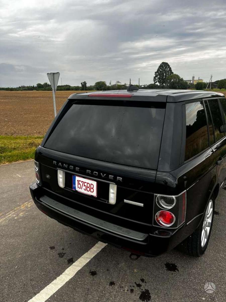 Melns Land Rover Range Rover 2008 Kėdainiai, ar dzinēja tilpumu 4.20 L un nobraukumu 278 tūkst. km par 8200 €, foto 17 vietnē AUTOMOTO.COM.LV
