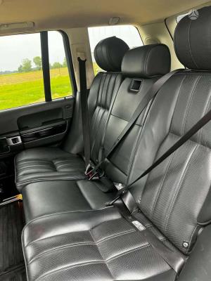 Melns Land Rover Range Rover 2008 Kėdainiai, ar dzinēja tilpumu 4.20 L un nobraukumu 278 tūkst. km par 8200 €, foto 21 vietnē AUTOMOTO.COM.LV