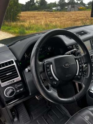 Melns Land Rover Range Rover 2008 Kėdainiai, ar dzinēja tilpumu 4.20 L un nobraukumu 278 tūkst. km par 8200 €, foto 27 vietnē AUTOMOTO.COM.LV
