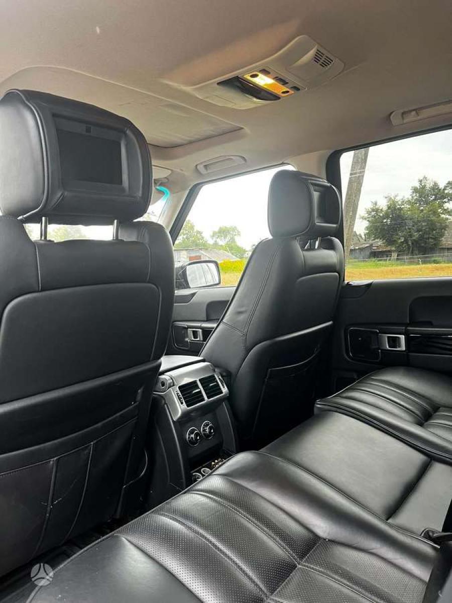 Melns Land Rover Range Rover 2008 Kėdainiai, ar dzinēja tilpumu 4.20 L un nobraukumu 278 tūkst. km par 8200 €, foto 28 vietnē AUTOMOTO.COM.LV