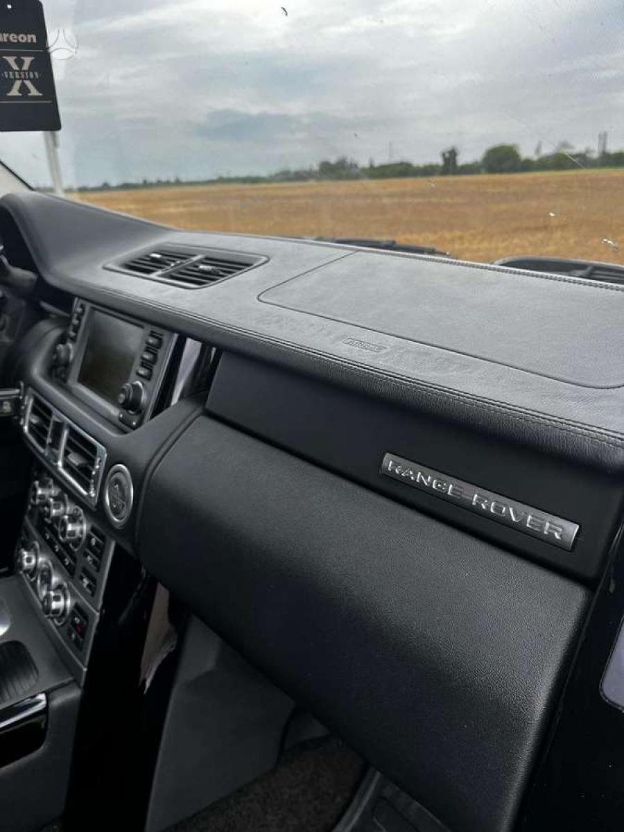 Melns Land Rover Range Rover 2008 Kėdainiai, ar dzinēja tilpumu 4.20 L un nobraukumu 278 tūkst. km par 8200 €, foto 29 vietnē AUTOMOTO.COM.LV