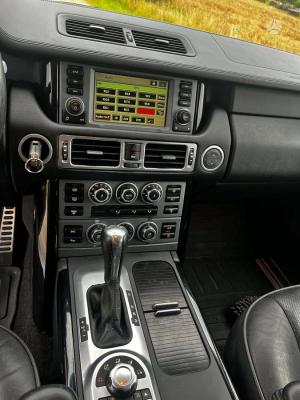 Melns Land Rover Range Rover 2008 Kėdainiai, ar dzinēja tilpumu 4.20 L un nobraukumu 278 tūkst. km par 8200 €, foto 32 vietnē AUTOMOTO.COM.LV