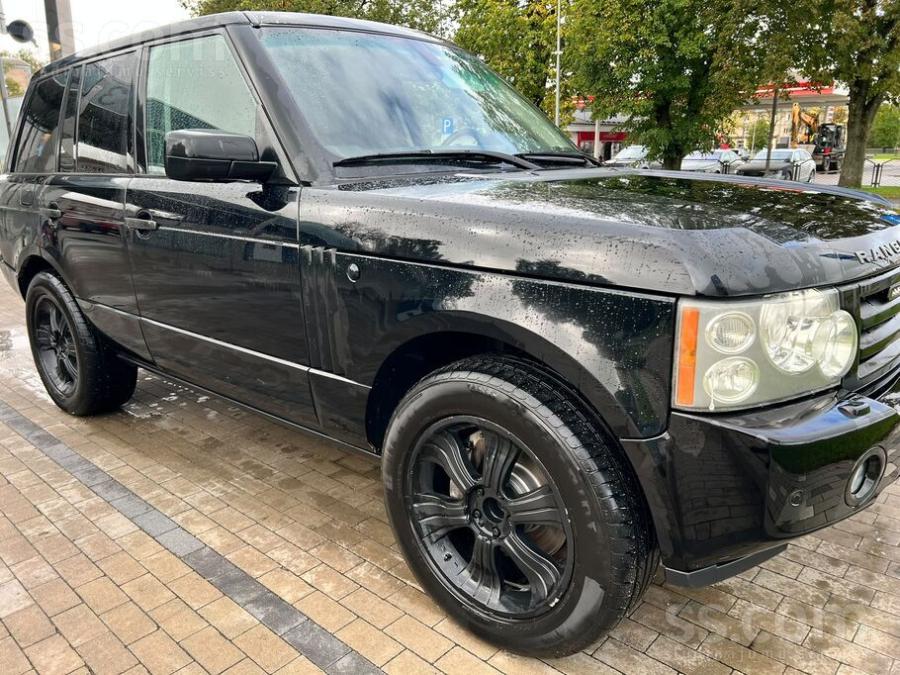 Melns Land Rover Range Rover 2008 Rēzekne, ar dzinēja tilpumu 3.60 L un nobraukumu 500 tūkst. km par 5900 €, foto 4 vietnē AUTOMOTO.COM.LV