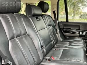 Melns Land Rover Range Rover 2008 Rēzekne, ar dzinēja tilpumu 3.60 L un nobraukumu 500 tūkst. km par 5900 €, foto 13 vietnē AUTOMOTO.COM.LV