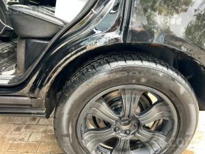 Melns Land Rover Range Rover 2008 Rēzekne, ar dzinēja tilpumu 3.60 L un nobraukumu 500 tūkst. km par 5900 €, foto 16 vietnē AUTOMOTO.COM.LV