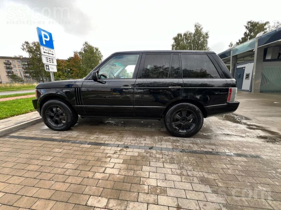 Melns Land Rover Range Rover 2008 Rēzekne, ar dzinēja tilpumu 3.60 L un nobraukumu 500 tūkst. km par 5900 €, foto 17 vietnē AUTOMOTO.COM.LV