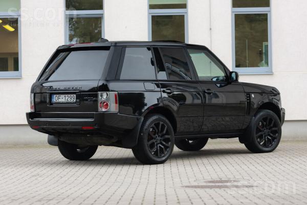 Melns Land Rover Range Rover 2008 Dobele, ar dzinēja tilpumu 3.60 L un nobraukumu 345 tūkst. km par 6700 €, foto 5 vietnē AUTOMOTO.COM.LV