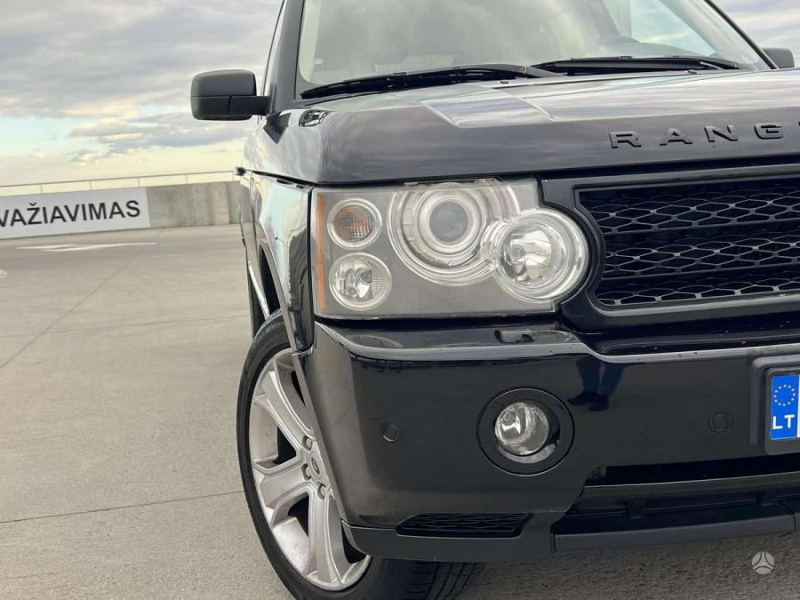 Melns Land Rover Range Rover 2009 Viļņa, ar dzinēja tilpumu 3.63 L un nobraukumu 270 tūkst. km par 5450 €, foto 5 vietnē AUTOMOTO.COM.LV