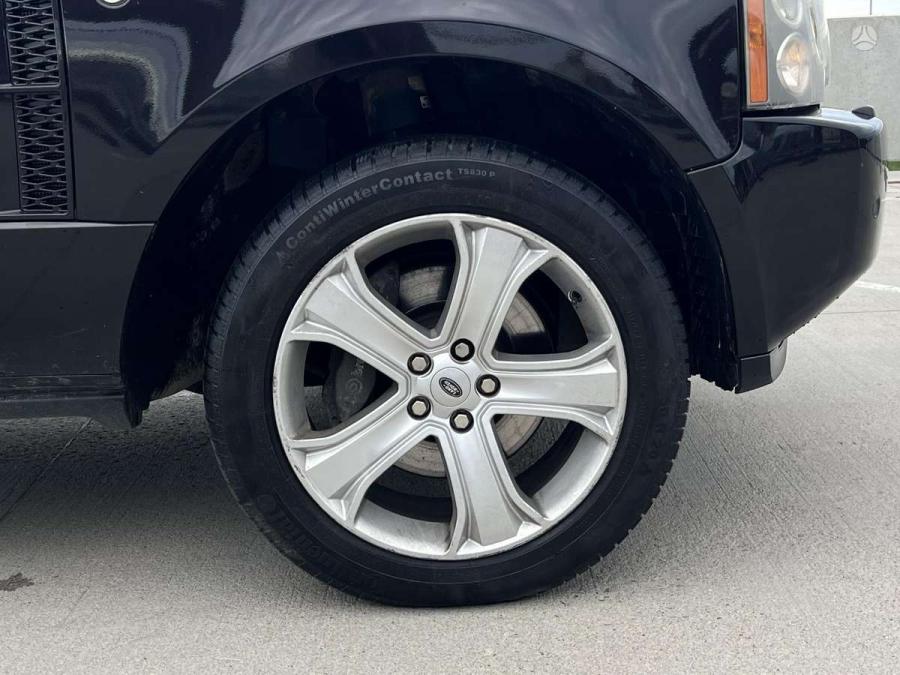 Melns Land Rover Range Rover 2009 Viļņa, ar dzinēja tilpumu 3.63 L un nobraukumu 270 tūkst. km par 5450 €, foto 15 vietnē AUTOMOTO.COM.LV