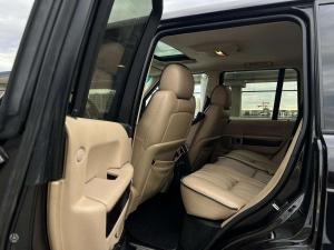 Melns Land Rover Range Rover 2009 Viļņa, ar dzinēja tilpumu 3.63 L un nobraukumu 270 tūkst. km par 5450 €, foto 19 vietnē AUTOMOTO.COM.LV