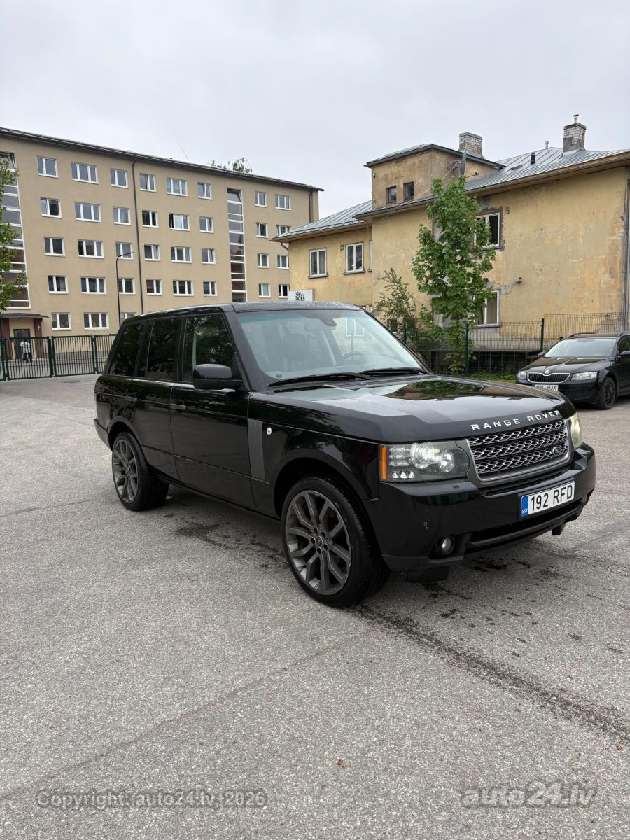 Melns Land Rover Range Rover 2010 Tartu, ar dzinēja tilpumu 3.60 L un nobraukumu 318 tūkst. km par 11599 €, foto 3 vietnē AUTOMOTO.COM.LV