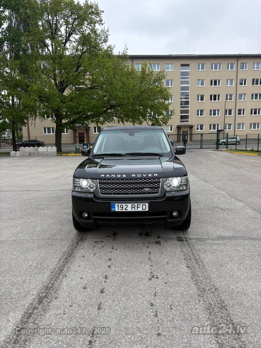 Melns Land Rover Range Rover 2010 Tartu, ar dzinēja tilpumu 3.60 L un nobraukumu 318 tūkst. km par 11599 €, foto 4 vietnē AUTOMOTO.COM.LV