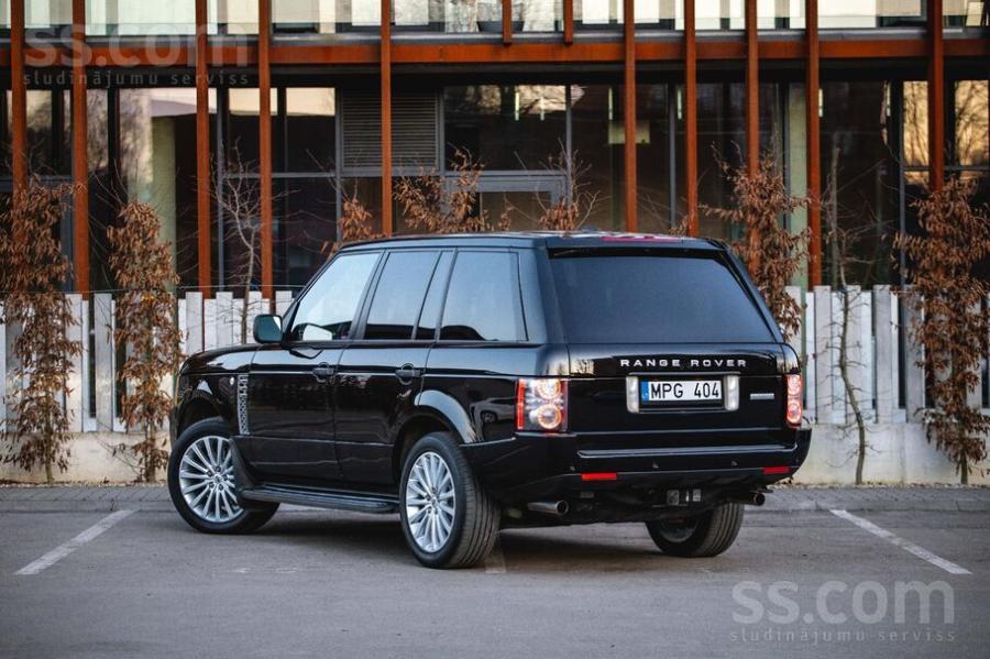 Black Land Rover Range Rover 2010 in Kaunas, with an engine capacity of 5.00 L and mileage of 275 thousand km for 12900 €, photo 32 on AUTOMOTO.COM.LV