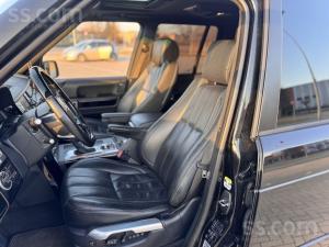 Melns Land Rover Range Rover 2010 Cēsis, ar dzinēja tilpumu 3.60 L un nobraukumu 272 tūkst. km par 14700 €, foto 10 vietnē AUTOMOTO.COM.LV