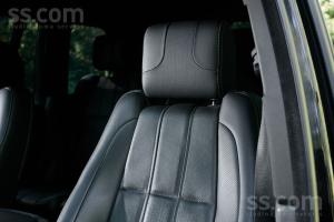 Melns Land Rover Range Rover 2010 Cēsis, ar dzinēja tilpumu 3.60 L un nobraukumu 272 tūkst. km par 18000 €, foto 22 vietnē AUTOMOTO.COM.LV