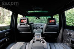 Melns Land Rover Range Rover 2010 Cēsis, ar dzinēja tilpumu 3.60 L un nobraukumu 272 tūkst. km par 18000 €, foto 24 vietnē AUTOMOTO.COM.LV