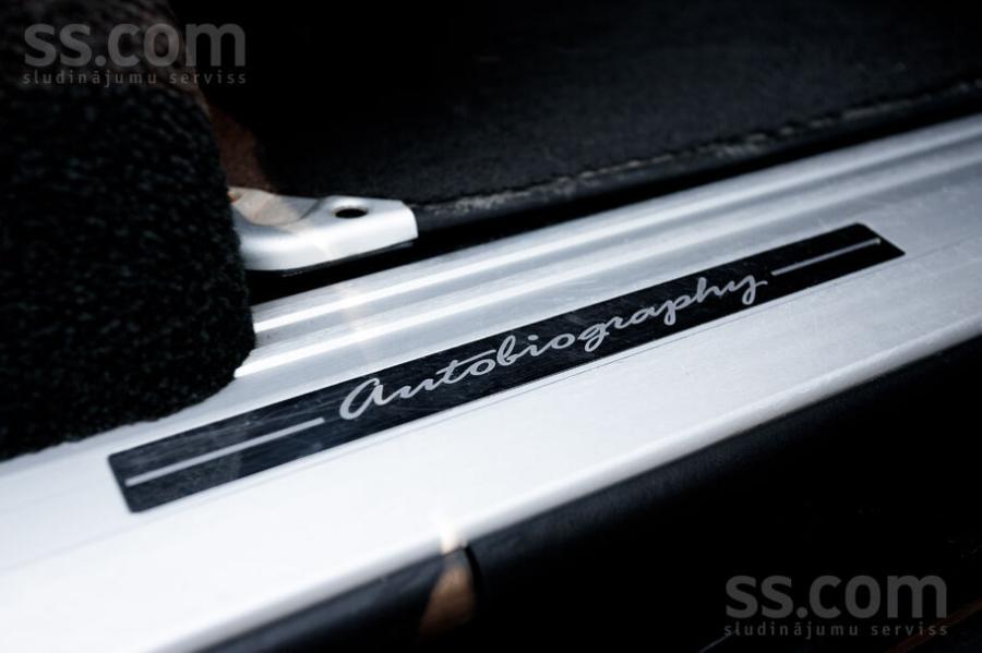 Melns Land Rover Range Rover 2010 Cēsis, ar dzinēja tilpumu 3.60 L un nobraukumu 272 tūkst. km par 18000 €, foto 33 vietnē AUTOMOTO.COM.LV