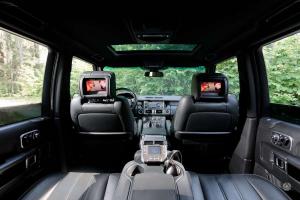 Melns Land Rover Range Rover 2010 Cēsis, ar dzinēja tilpumu 3.60 L un nobraukumu 273 tūkst. km par 14700 €, foto 25 vietnē AUTOMOTO.COM.LV