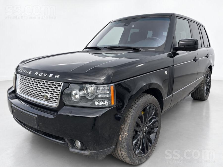 Melns Land Rover Range Rover 2010 Tukums, ar dzinēja tilpumu 3.60 L un nobraukumu 226 tūkst. km par 18800 €, foto 1 vietnē AUTOMOTO.COM.LV