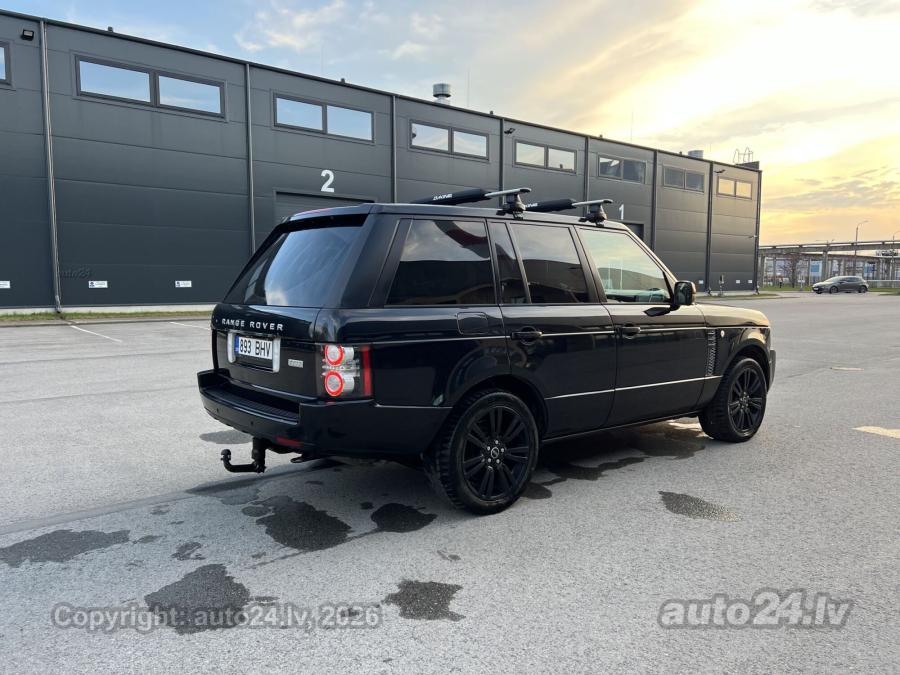Melns Land Rover Range Rover 2011 Tallina, ar dzinēja tilpumu 4.40 L un nobraukumu 280 tūkst. km par 13990 €, foto 1 vietnē AUTOMOTO.COM.LV