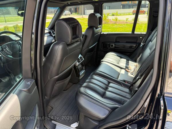 Melns Land Rover Range Rover 2011 Tallina, ar dzinēja tilpumu 4.40 L un nobraukumu 250 tūkst. km par 15000 €, foto 10 vietnē AUTOMOTO.COM.LV