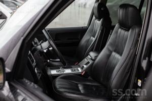 Black Land Rover Range Rover 2011 in Riga, with an engine capacity of 4.40 L and mileage of 305 thousand km for 13987 €, photo 13 on AUTOMOTO.COM.LV