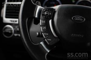 Black Land Rover Range Rover 2011 in Riga, with an engine capacity of 4.40 L and mileage of 305 thousand km for 13987 €, photo 20 on AUTOMOTO.COM.LV