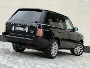 Black Land Rover Range Rover 2011 in Riga, with an engine capacity of 4.40 L and mileage of 0 thousand km for 11950 €, photo 4 on AUTOMOTO.COM.LV
